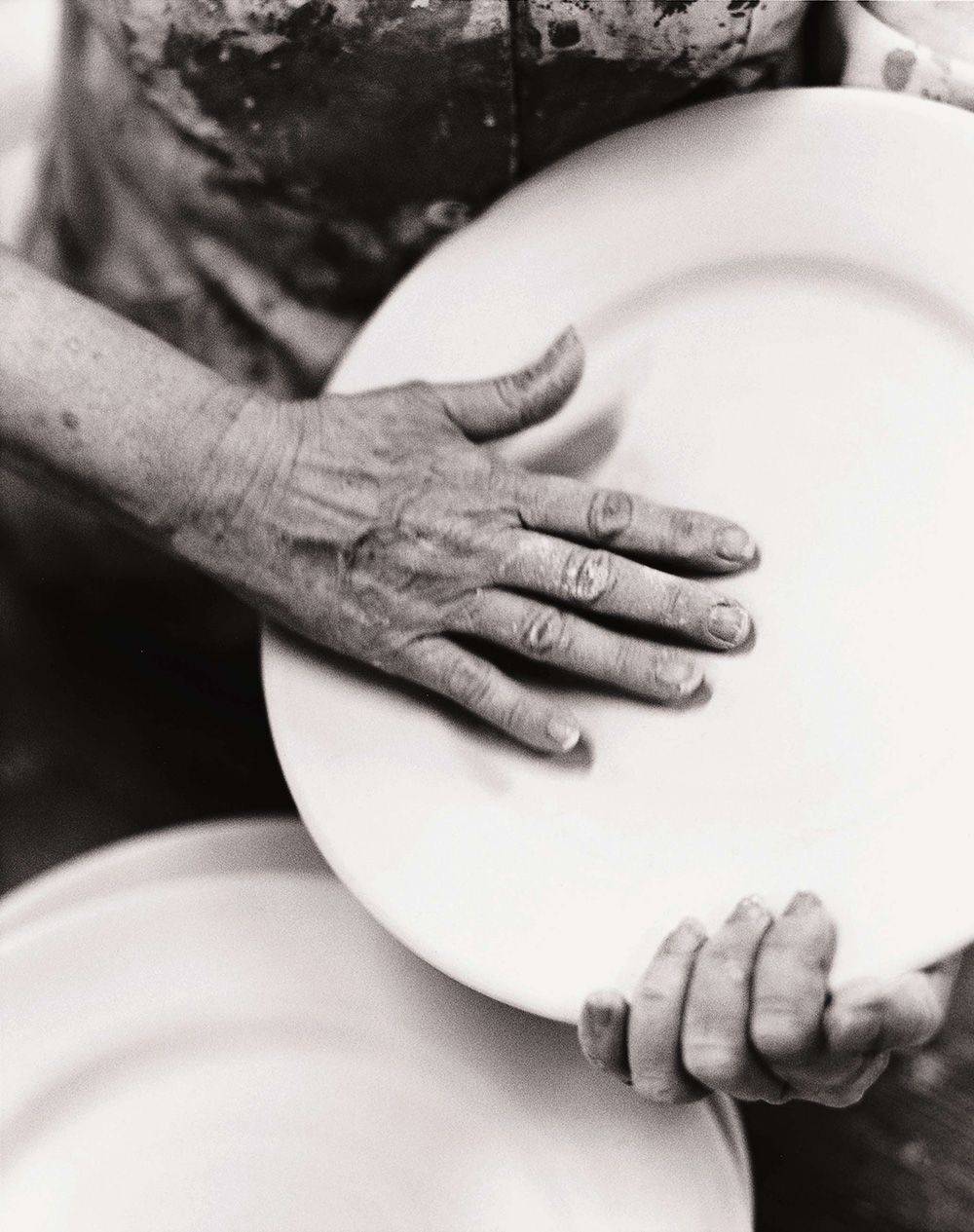 Basic Plate 25 cm Plum